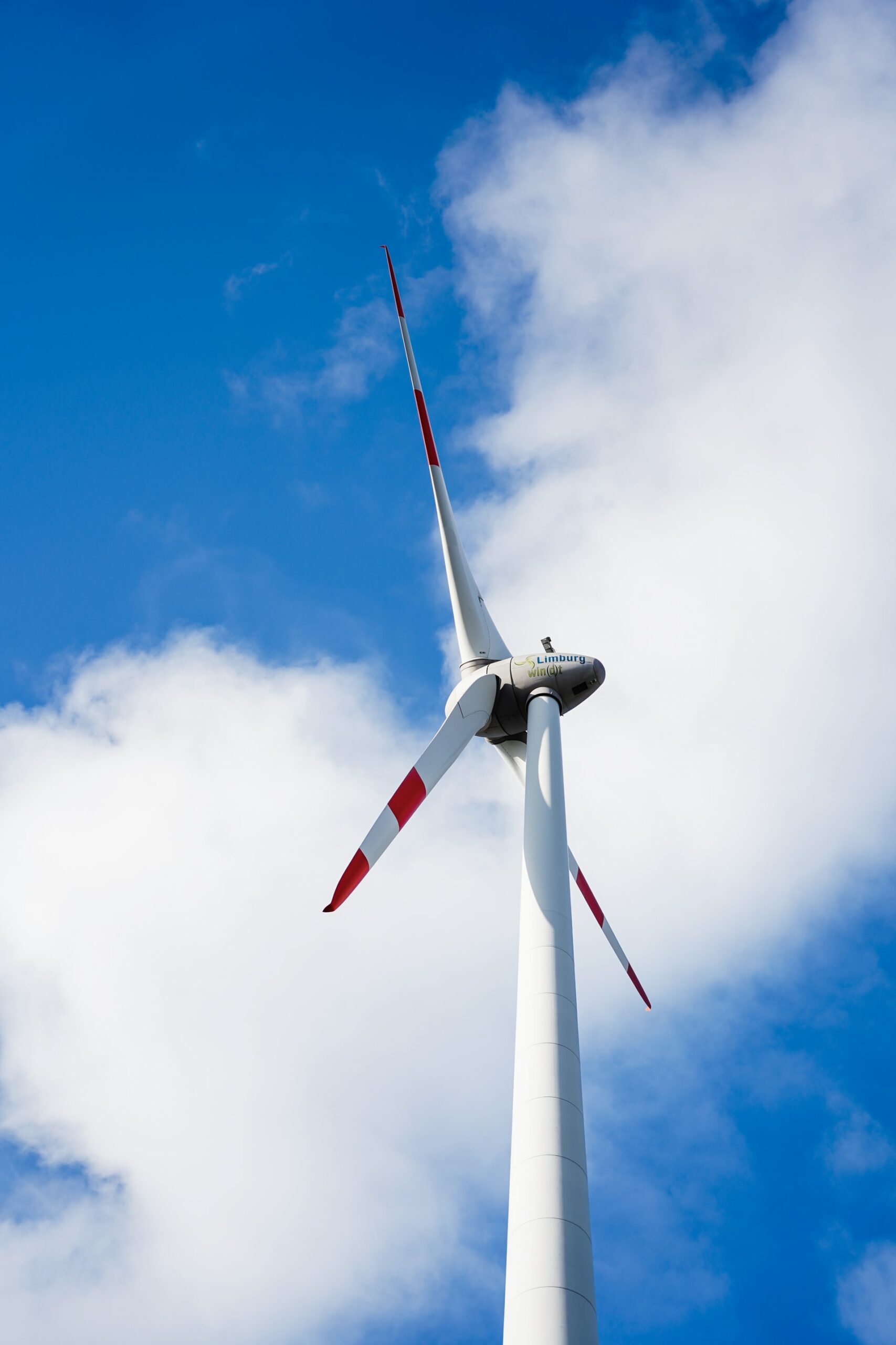 French floating wind farm enters construction phase | Clean Energy Pipeline