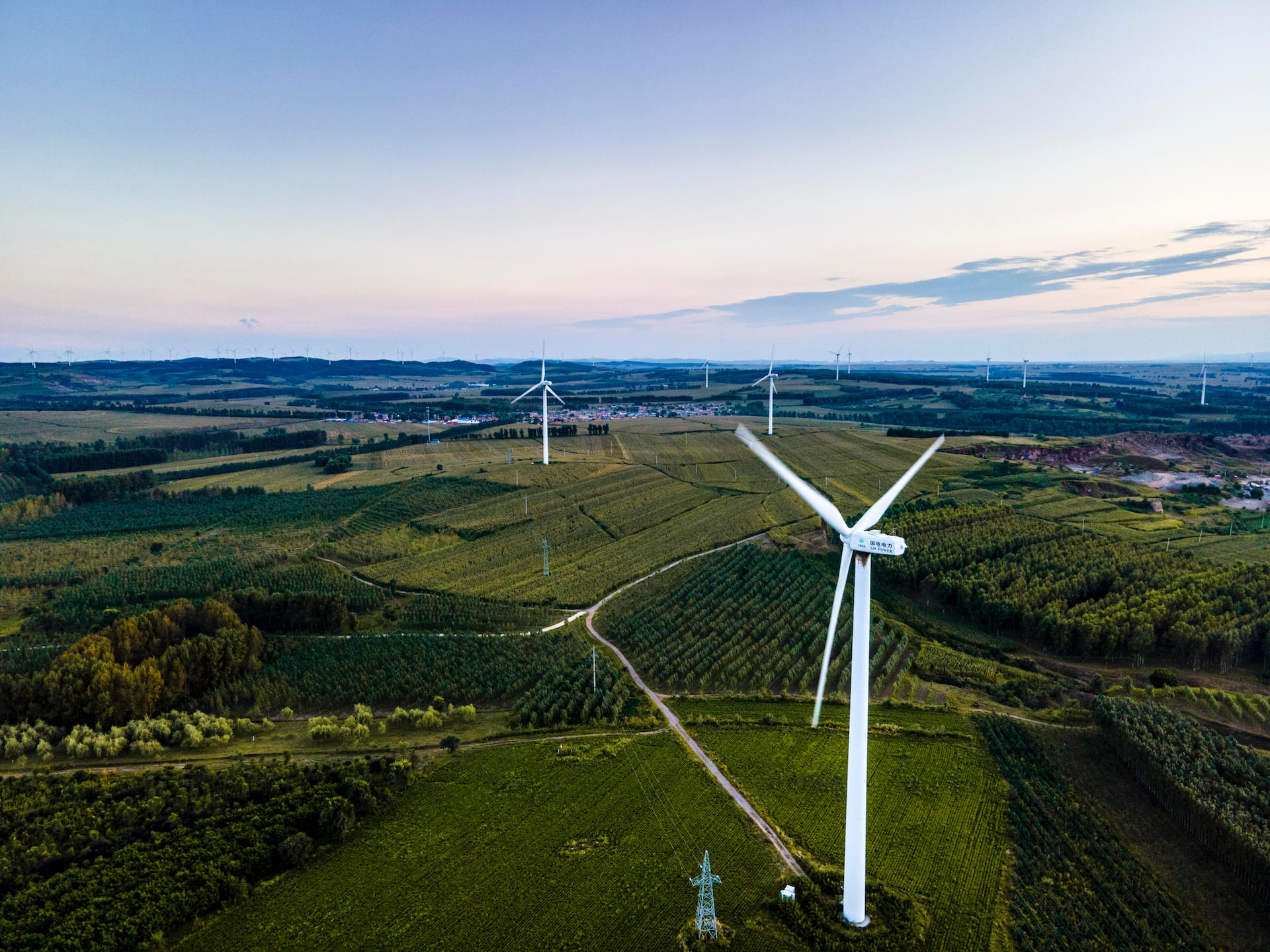 Former Ørsted Onshore CEO kickstarts new global renewables platform ...