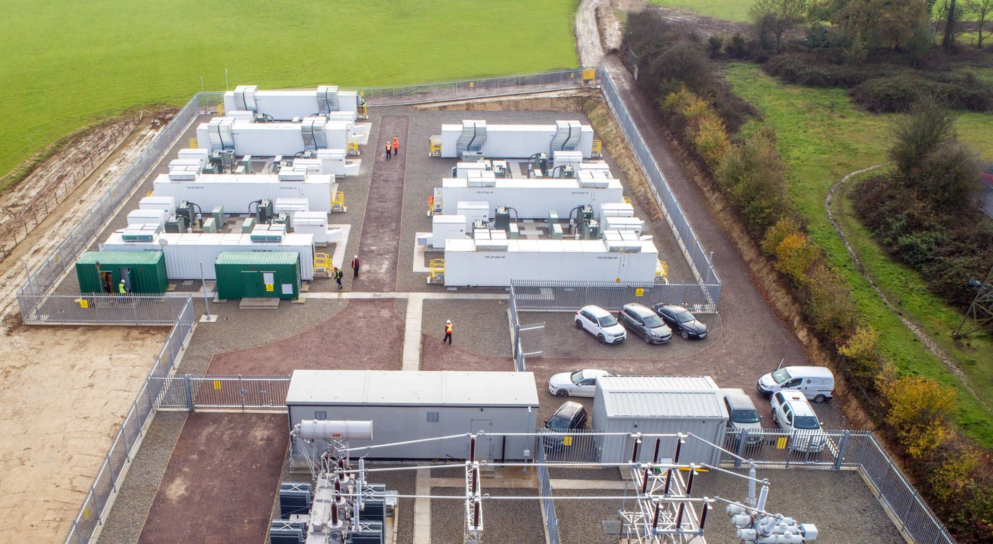 Trina Storage brings BESS facilities to Low Carbon’s UK solar farms ...